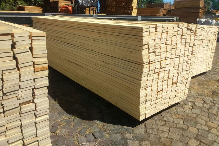 Spruce lumbers For Sale - SIA Broceni Pellets